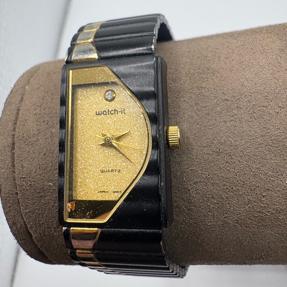 Accessories | Vintage Watchit Quartz Japan Movement Black Gold Tone ...